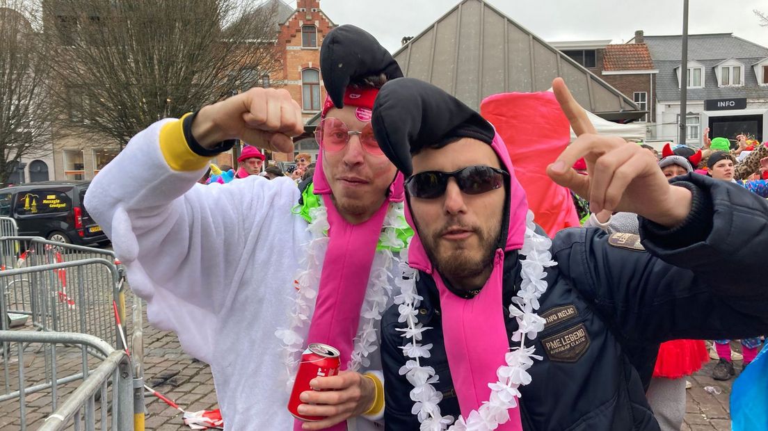 Carnaval in Hulst: hoempapa én house - Omroep Zeeland