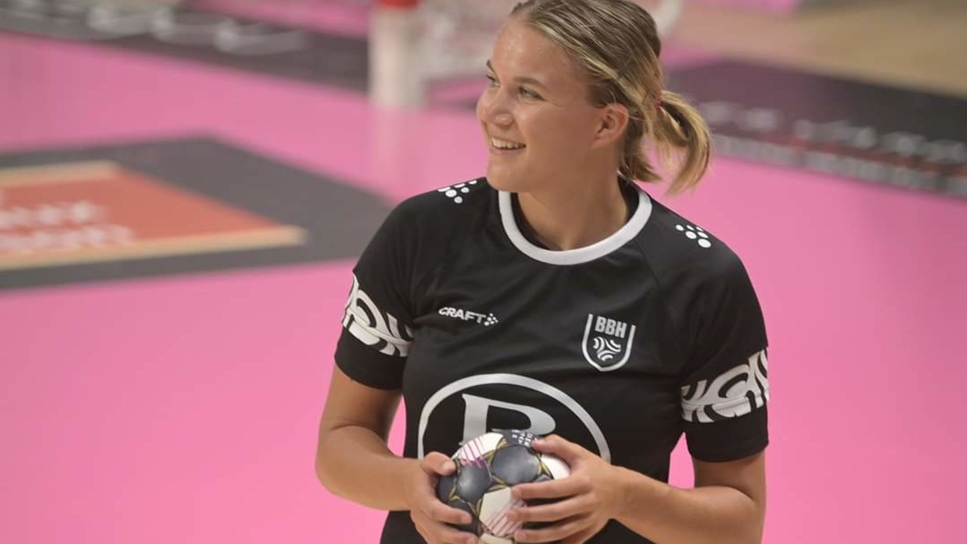 Merel Freriks mag zich met Oranje opmaken voor EK Handbal in Macedonië ...