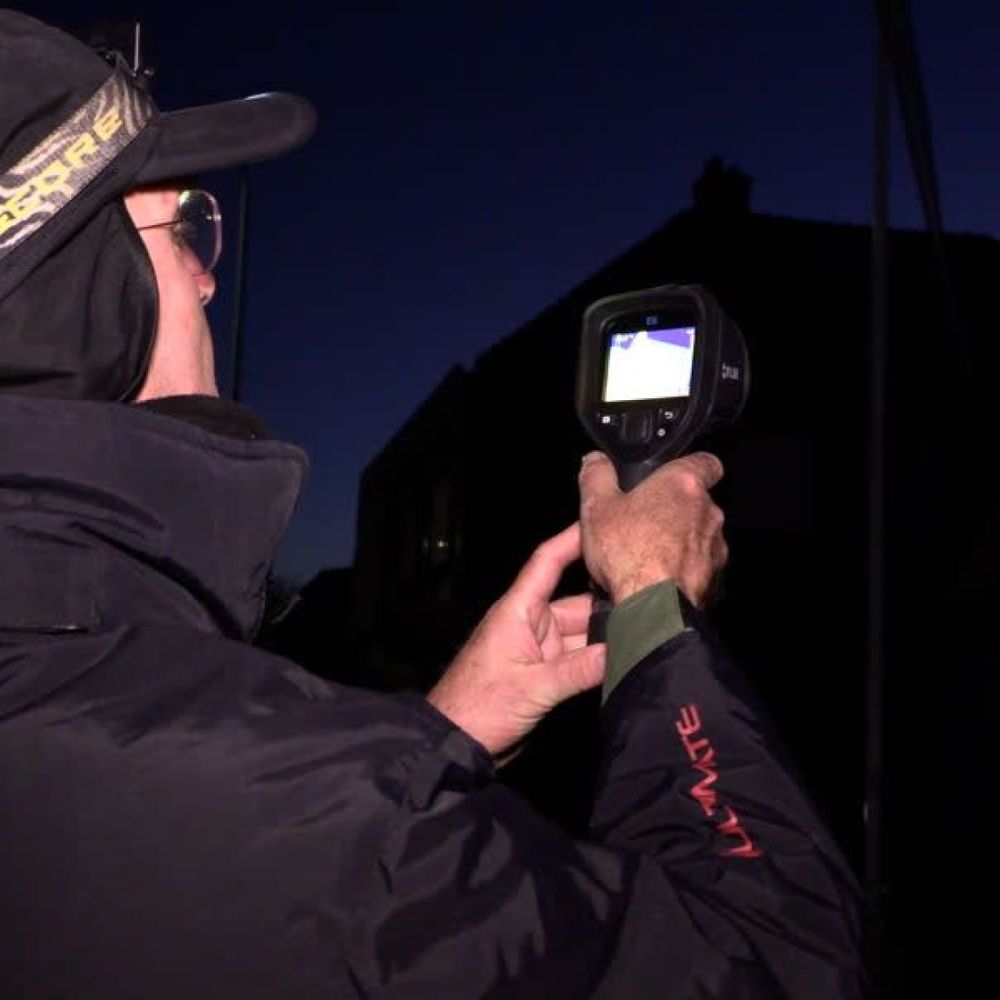 Inwoners Steenderen langs de deuren met warmtecamera's - Omroep Gelderland