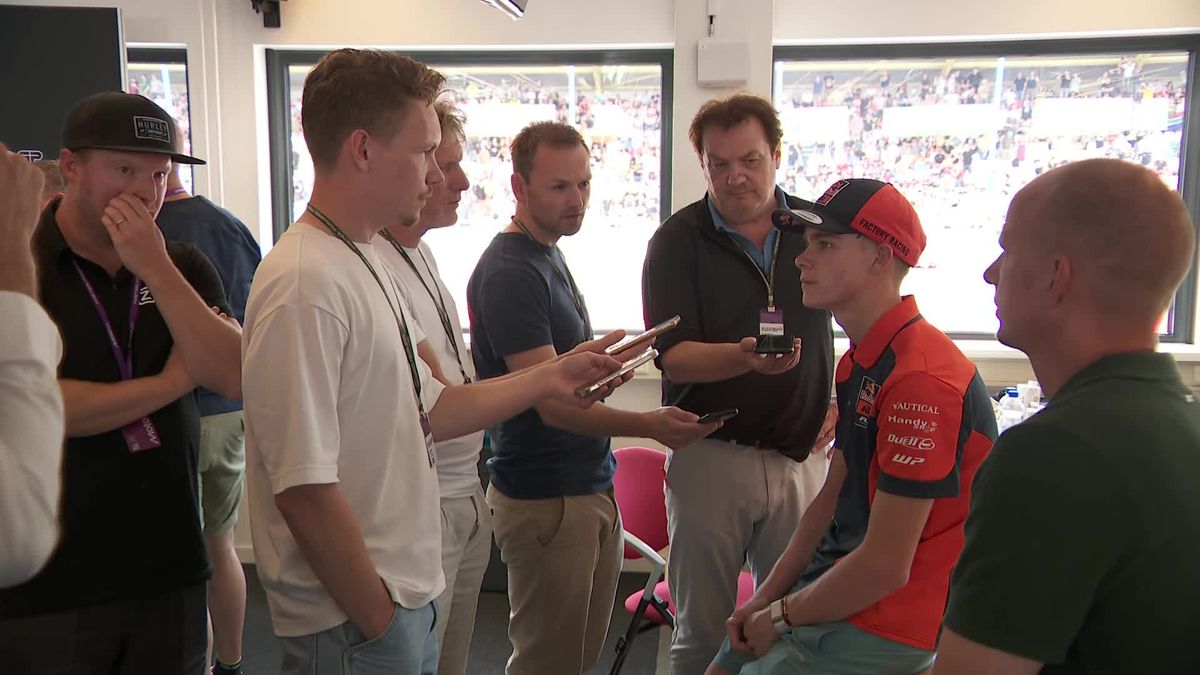 Collin Veijer reageert op zijn TT-race - RTV Drenthe