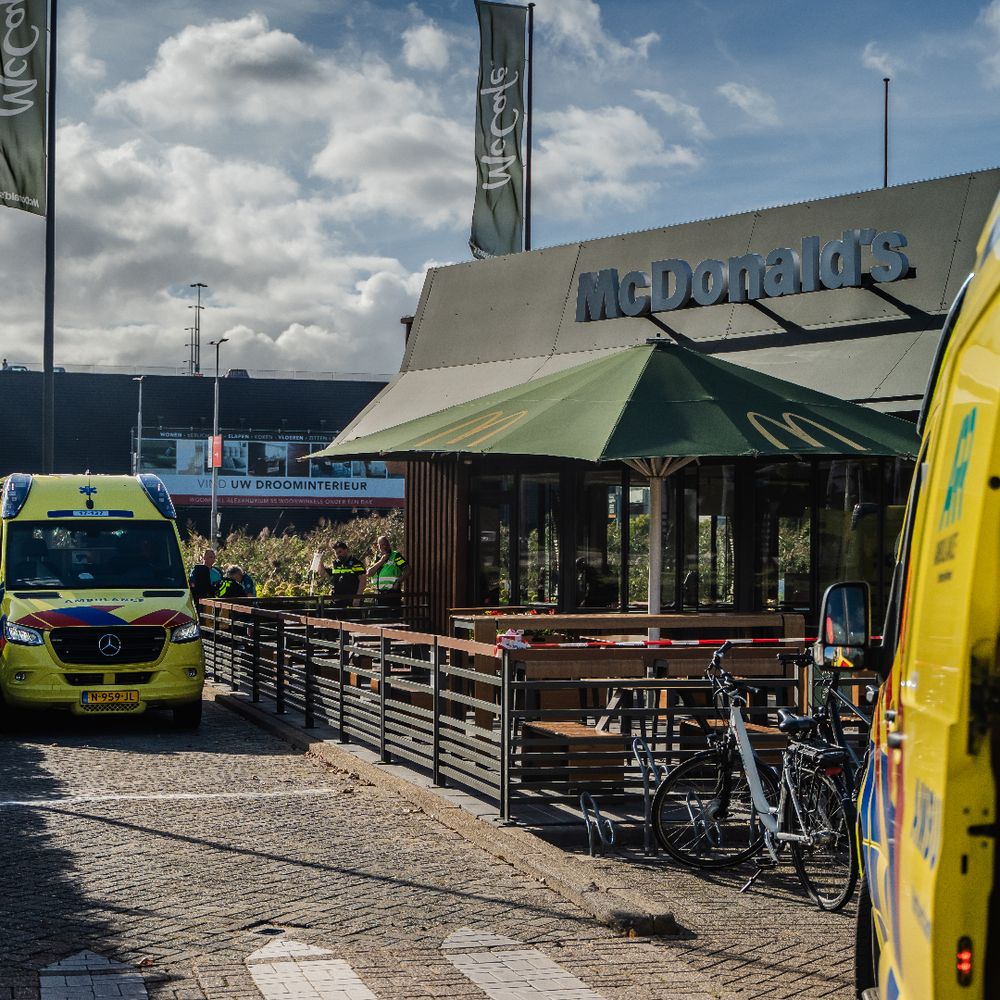 Getuige na dodelijke schietpartij: 'We reden de McDrive uit en zagen een man dood op de grond ...