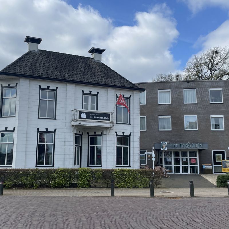 Nieuwe plannen voor Drents Van Gogh-dorp: uitbreiding Van Gogh Huis, folly's en mozaïek - RTV ...