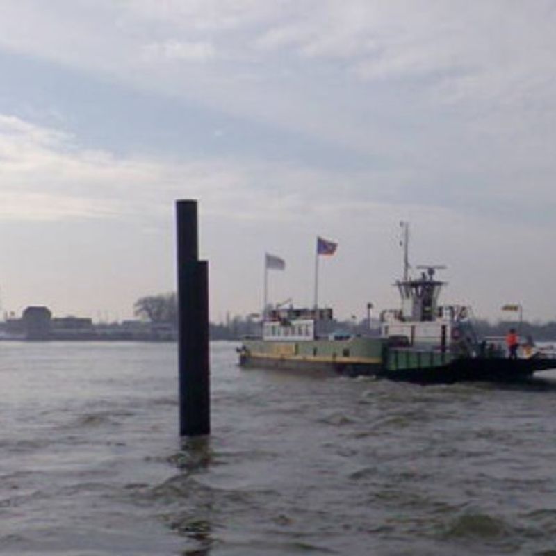 Veer bij Brakel gestremd door laag water - Omroep Gelderland