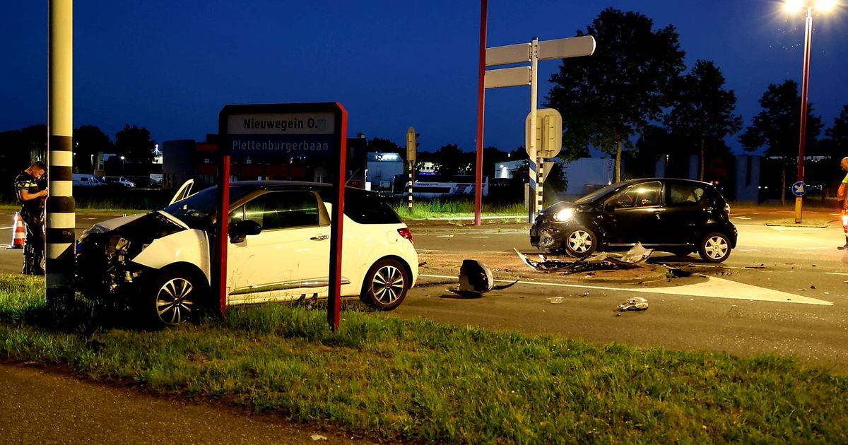 Veel schade bij ongeluk Nieuwegein - RTV Utrecht