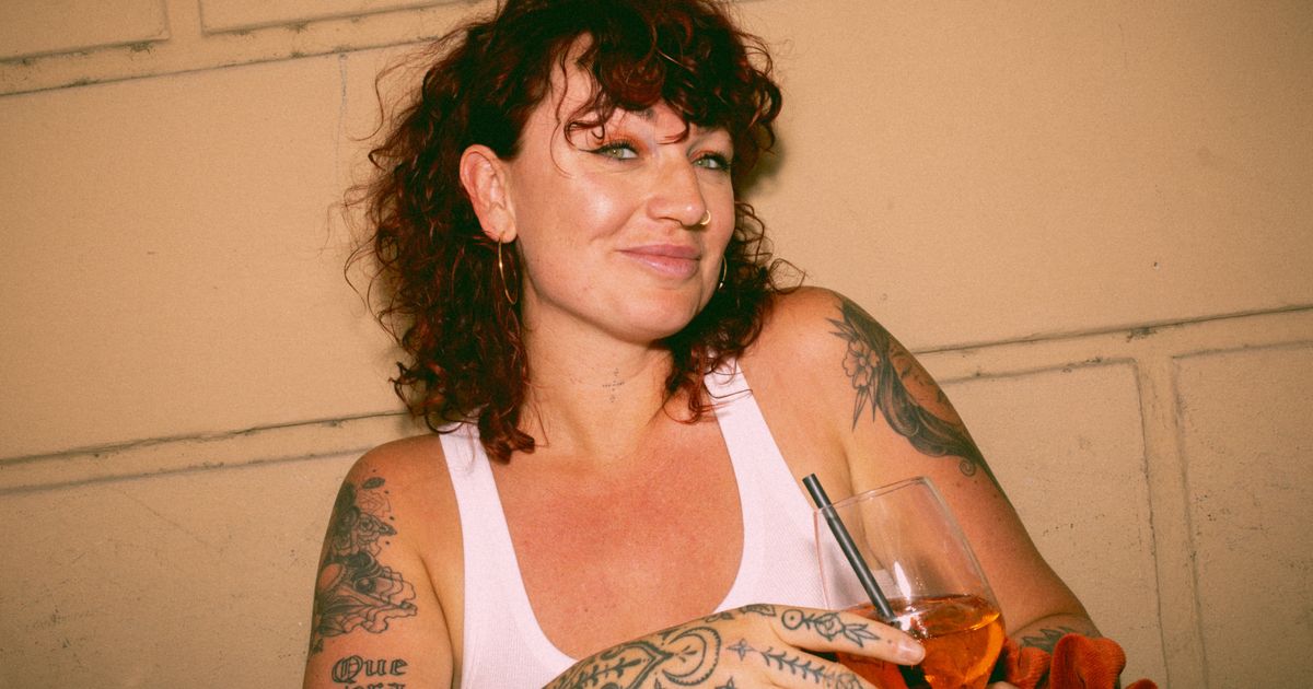 Sexy chef Tess serveert blote borsten bij haar recepten: 'Altijd een ...