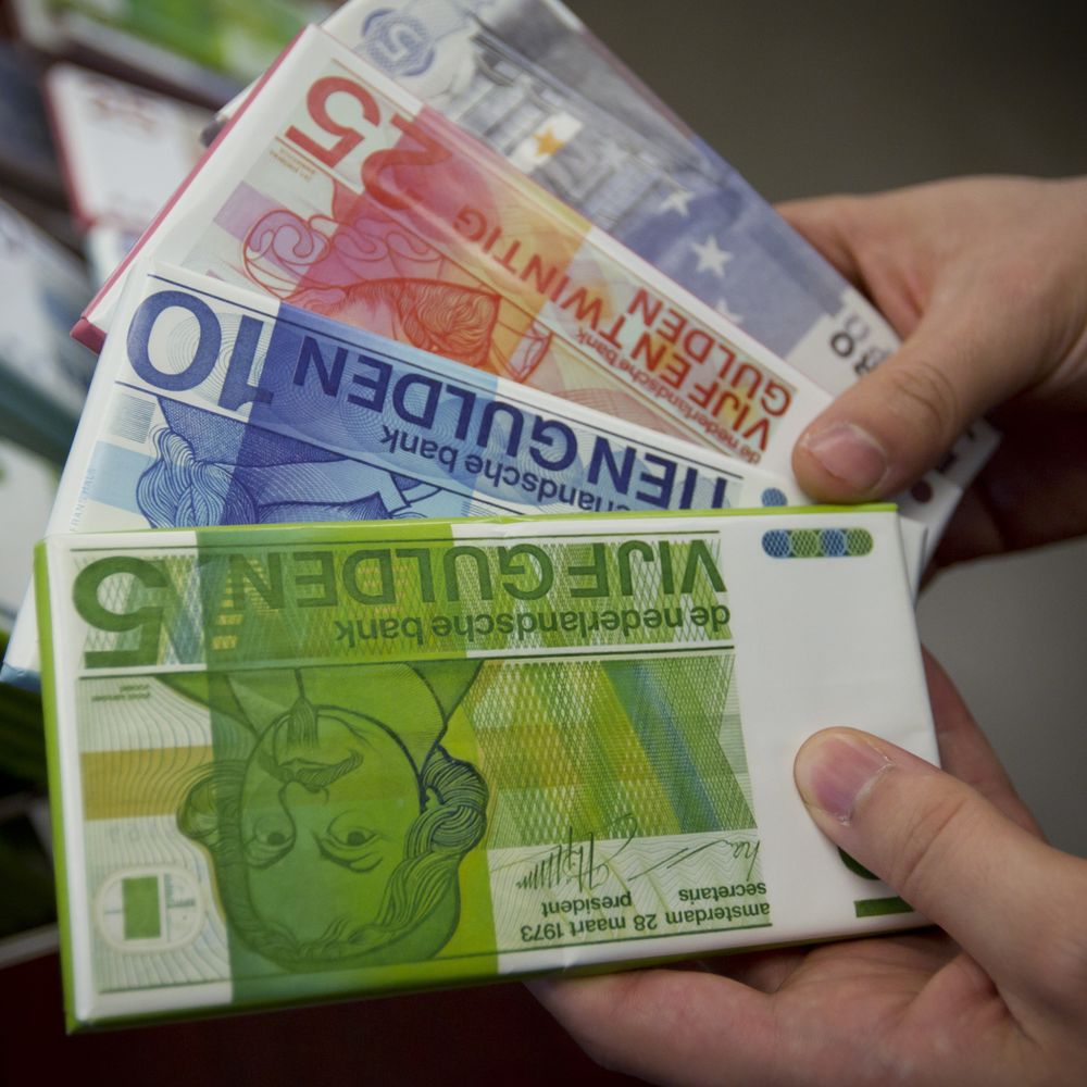 Nog briefjes van 5 of 25 gulden in huis? Laatste kans om ze in te ...