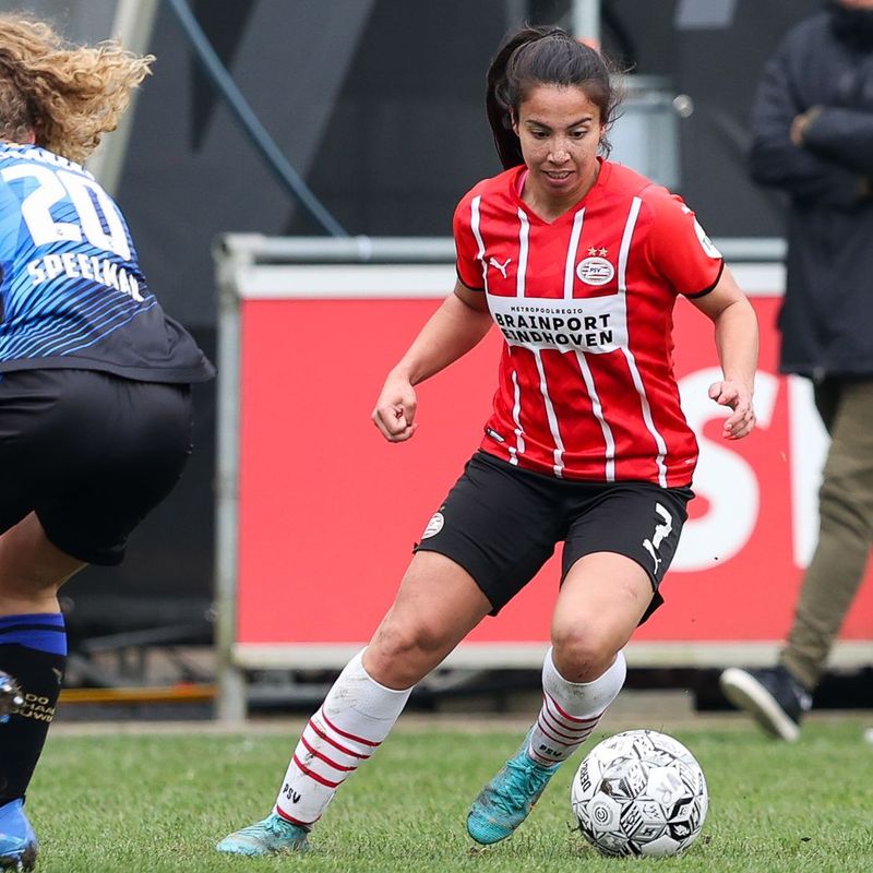 FC Twente Vrouwen strikt PSV-aanvalster Pattiwael - Oost