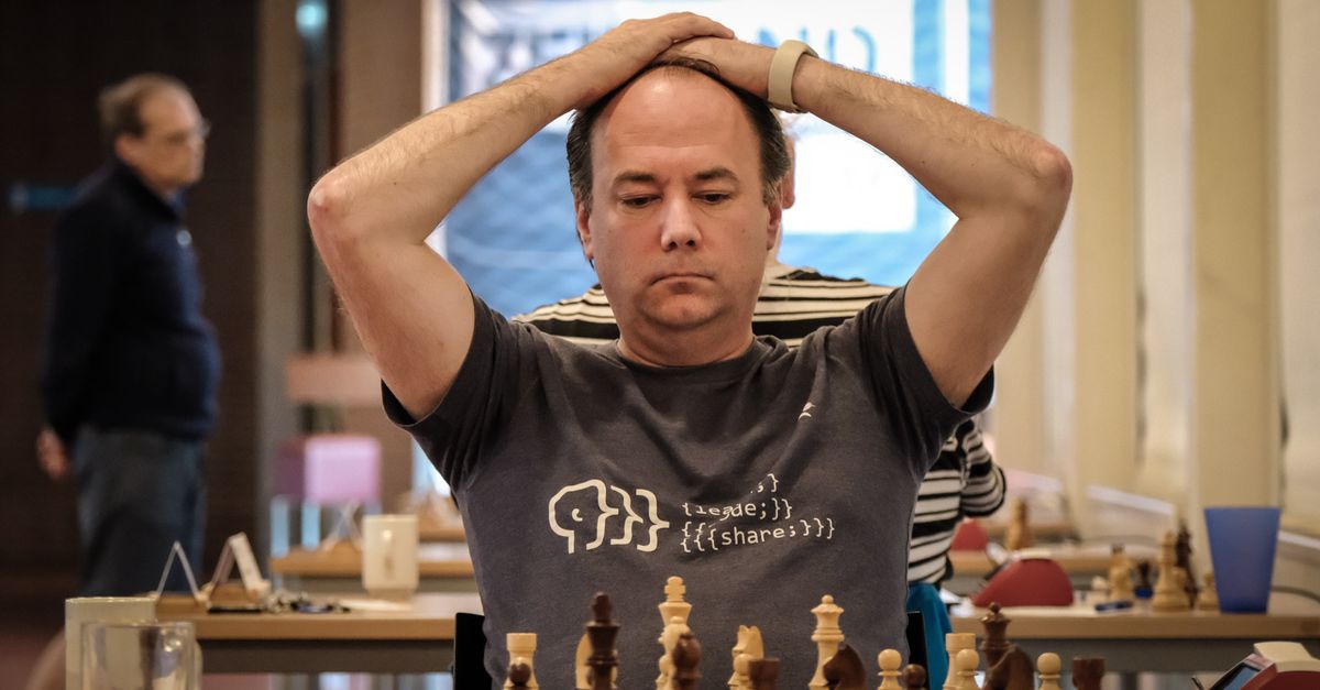 Tiental schakers nog foutloos op HZ schaaktoernooi - Omroep Zeeland