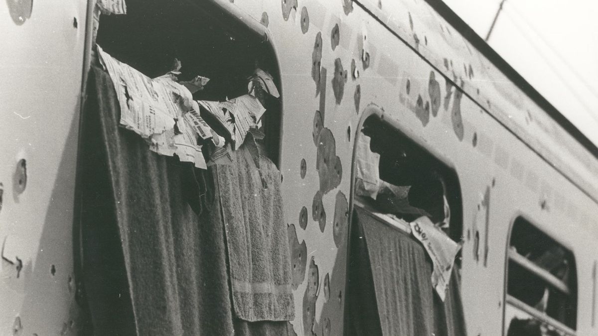 Mariniers moeten gehoord worden over treinkaping De Punt - Omroep Zeeland