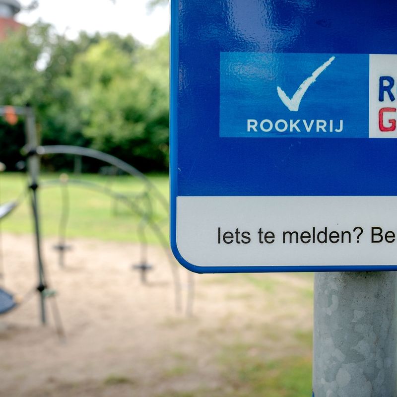 Zelf een rookvrije zone aanwijzen? In Midden-Groningen kan het - RTV Noord
