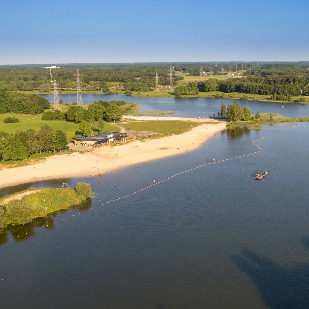 Zestal onderzochte Drentse zwemlocaties onder PFAS-norm RIVM - RTV Drenthe