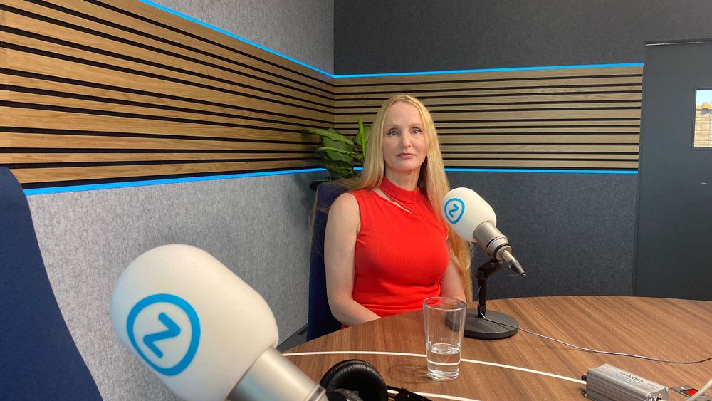 Zo bespreek je, volgens een seksuoloog, grensoverschrijdend gedrag met ...