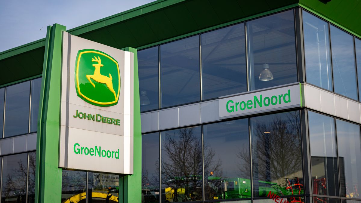 Einde John Deere-imperium GroeNoord, Kraakman neemt dealerschap over - Oost
