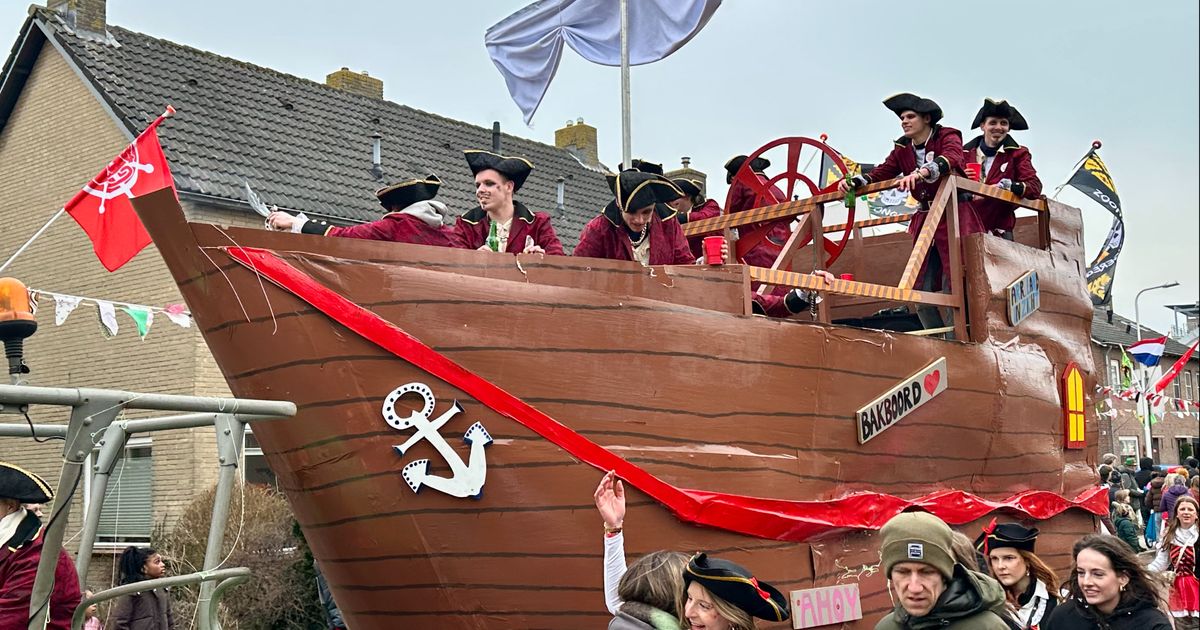 Hoogland viert carnaval met grootste optocht van Midden-Nederland: 'Het ...