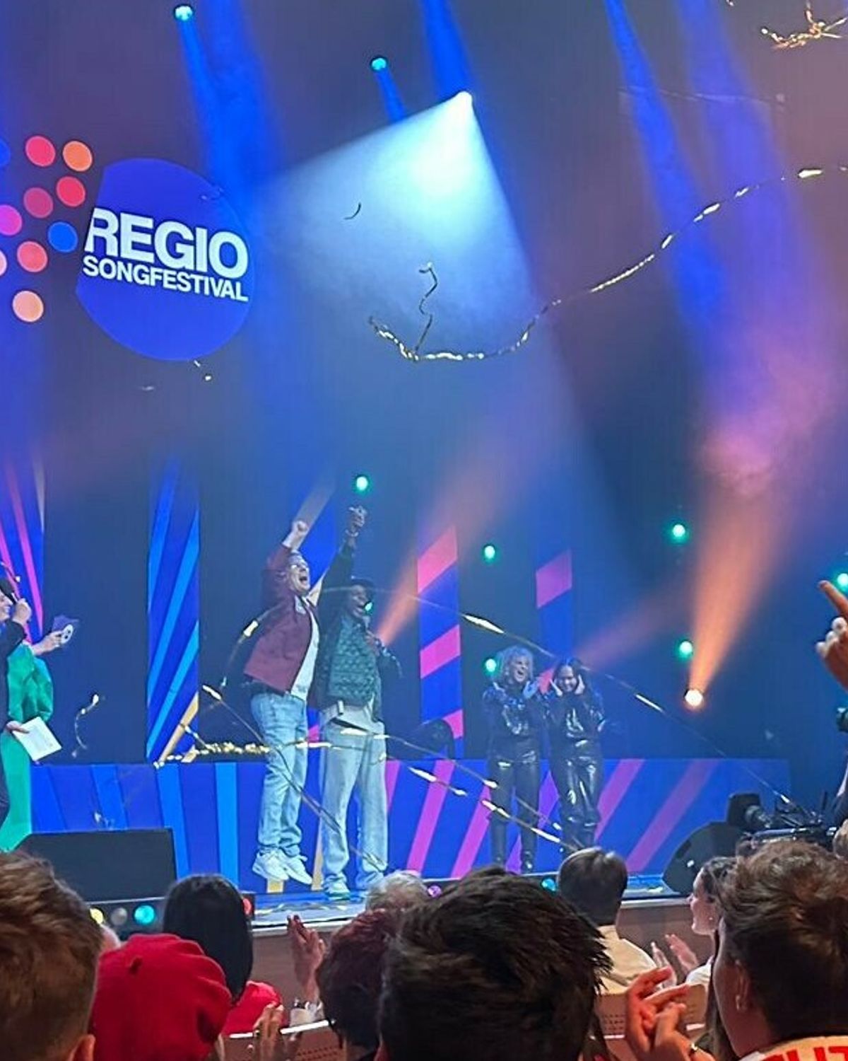 Iwan & Jeroen uit Groningen winnen het Regio Songfestival - Omroep Zeeland
