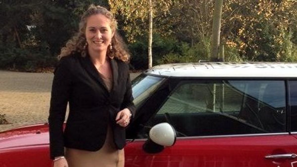 Elenbaas wint Vrouw in de Media Award - Omroep Zeeland