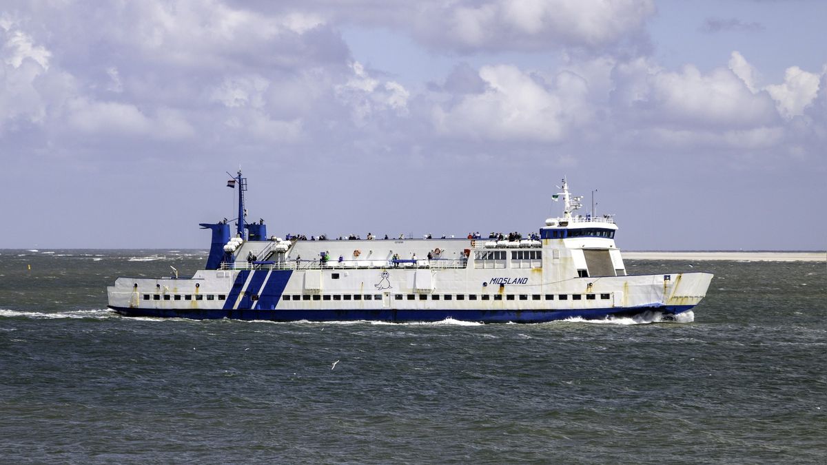 Na 27 jaar neemt rederij Doeksen afscheid van 'Oude Dame' - Oozo.nl