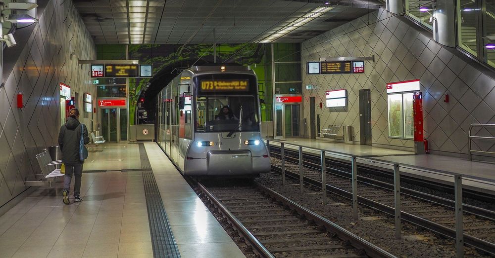 Metro in Utrecht: peperdure luchtfietserij of geniaal masterplan? - RTV ...