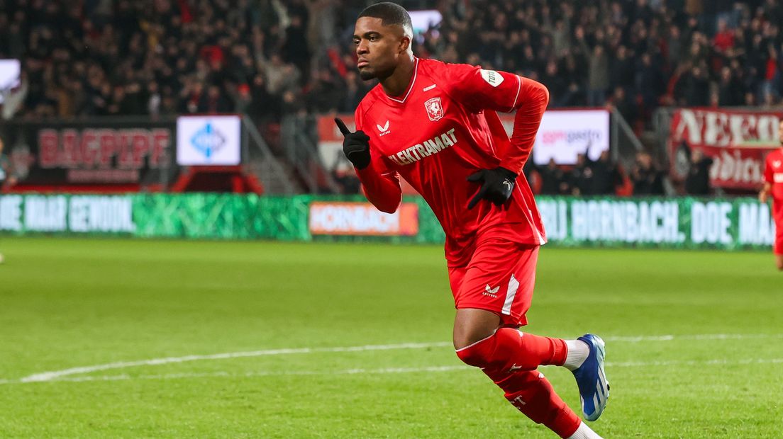 FC Twente verslaat RKC Waalwijk met hoofdrol voor nieuwkomer Boadu - Oost
