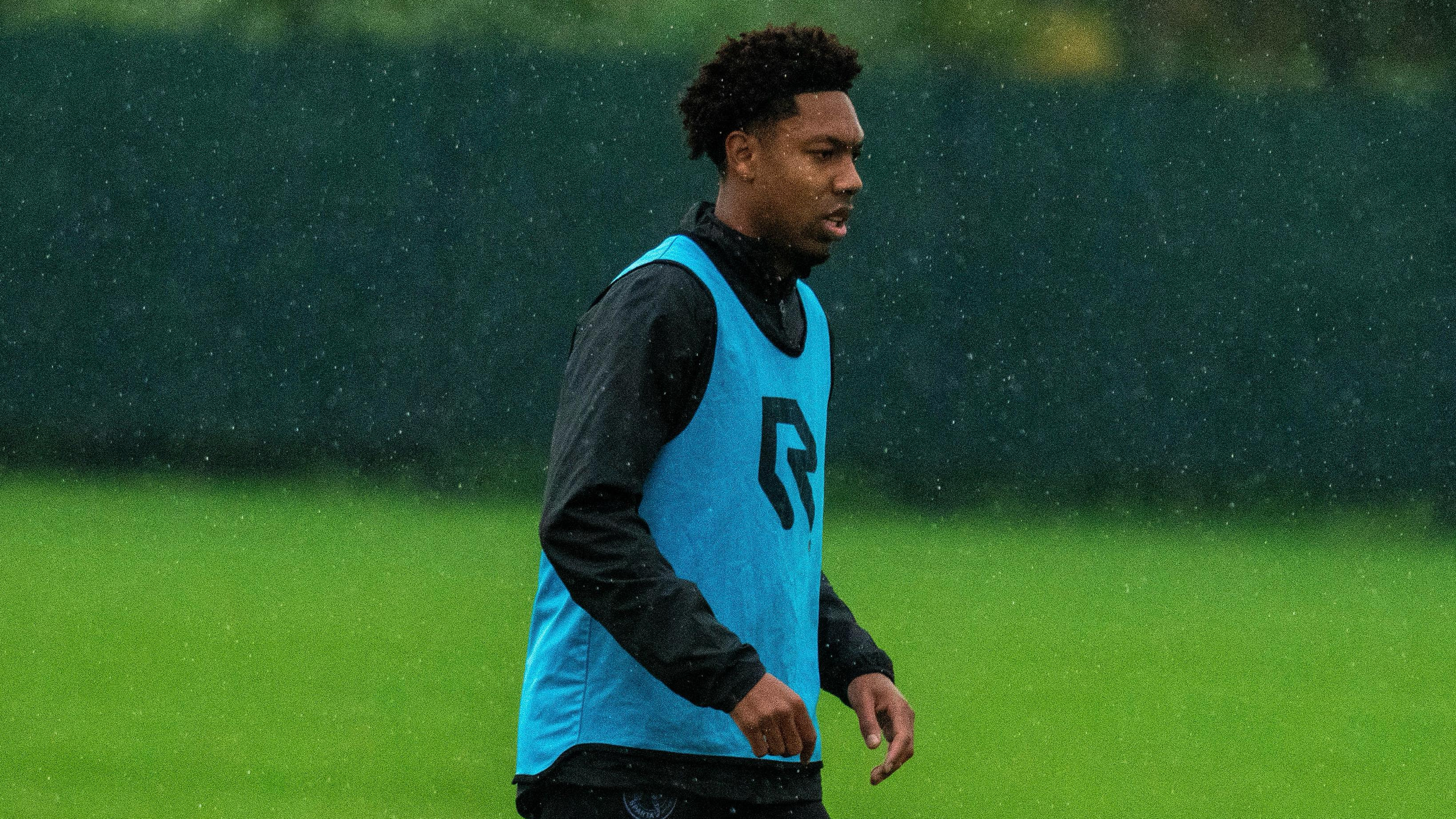 Boëtius laat Sparta wachten en gaat niet mee op trainingskamp - Rijnmond