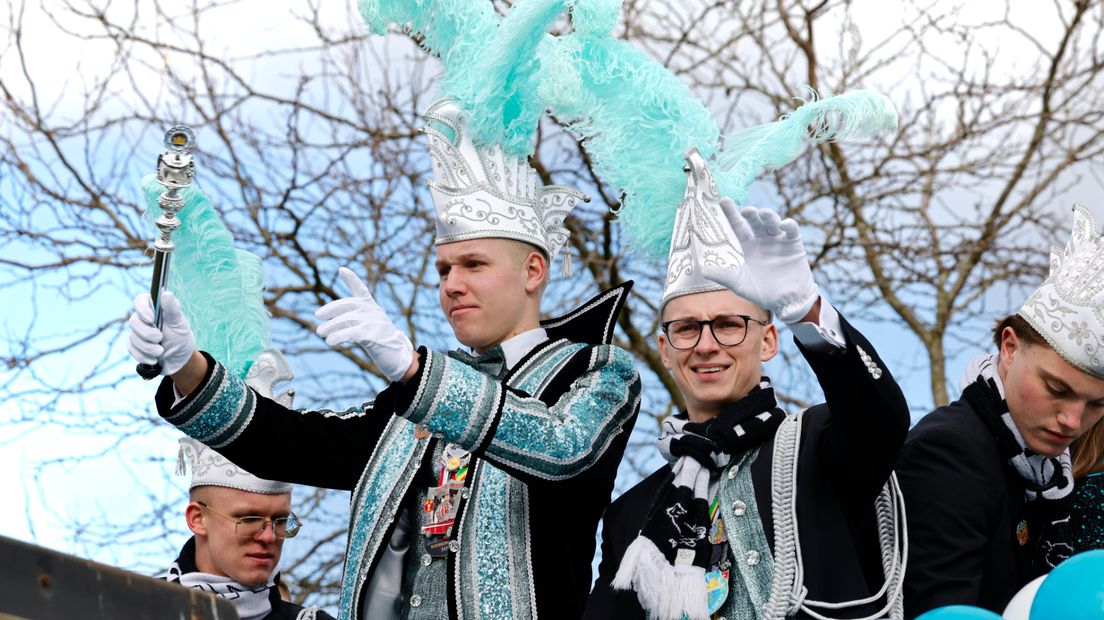 IJsselsteinse Apestad staat op z'n kop door carnaval: 'Kom niet meer ...