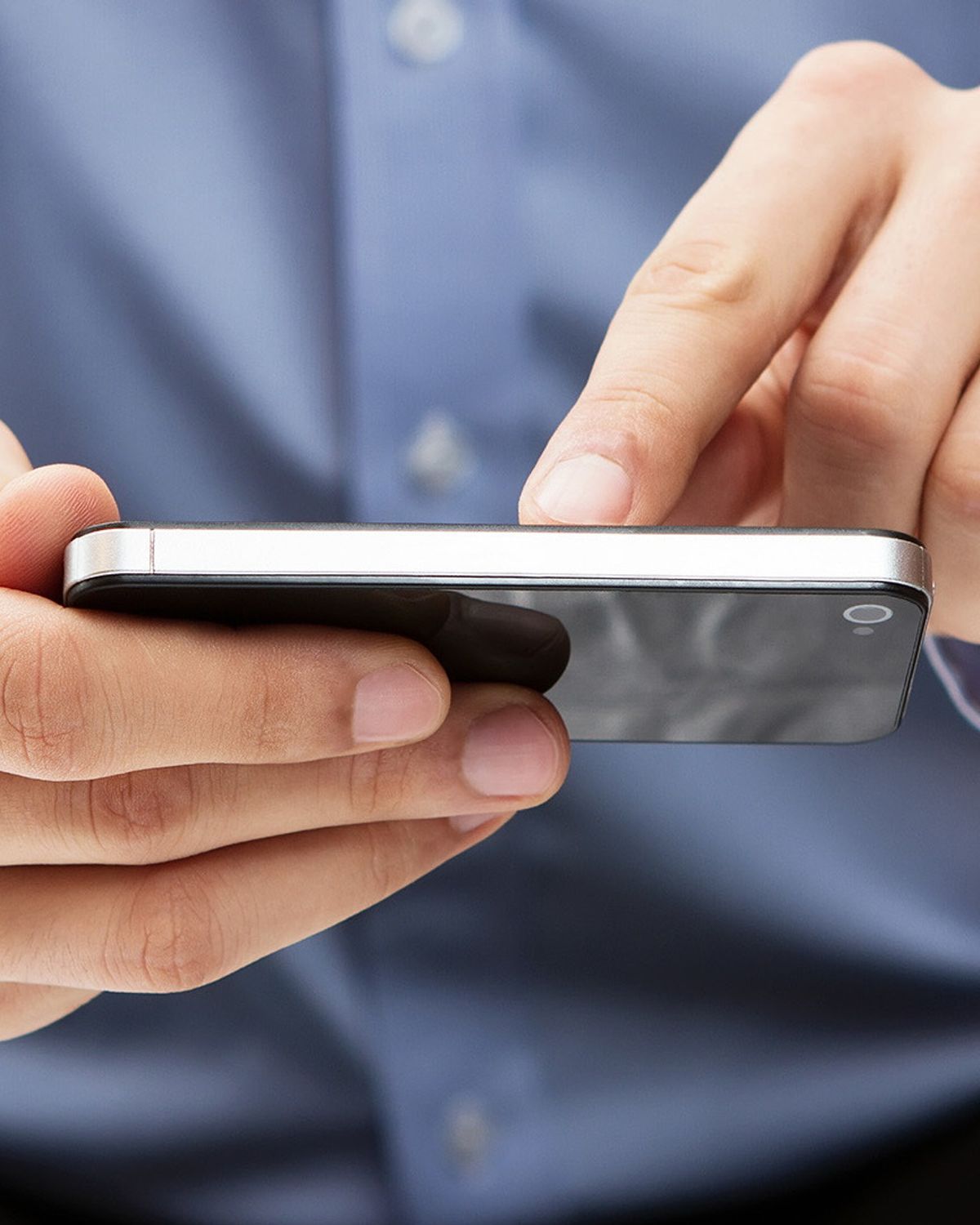 Denemarken houdt 20-jarige Fries aan om valse meldingen met telefoon ...