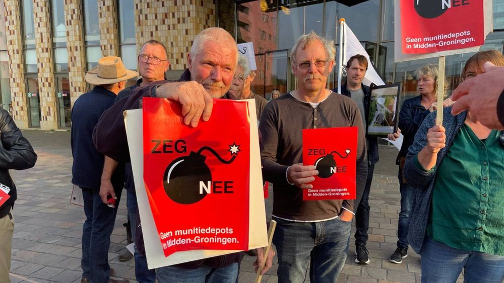 Emoties lopen hoog op bij informatieavond over munitiedepot: 'Spugen in ...