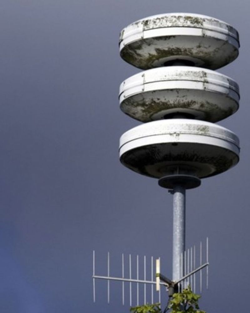 Lopend Vuur: Juist in deze tijden moet het luchtalarm blijven bestaan - RTV Noord