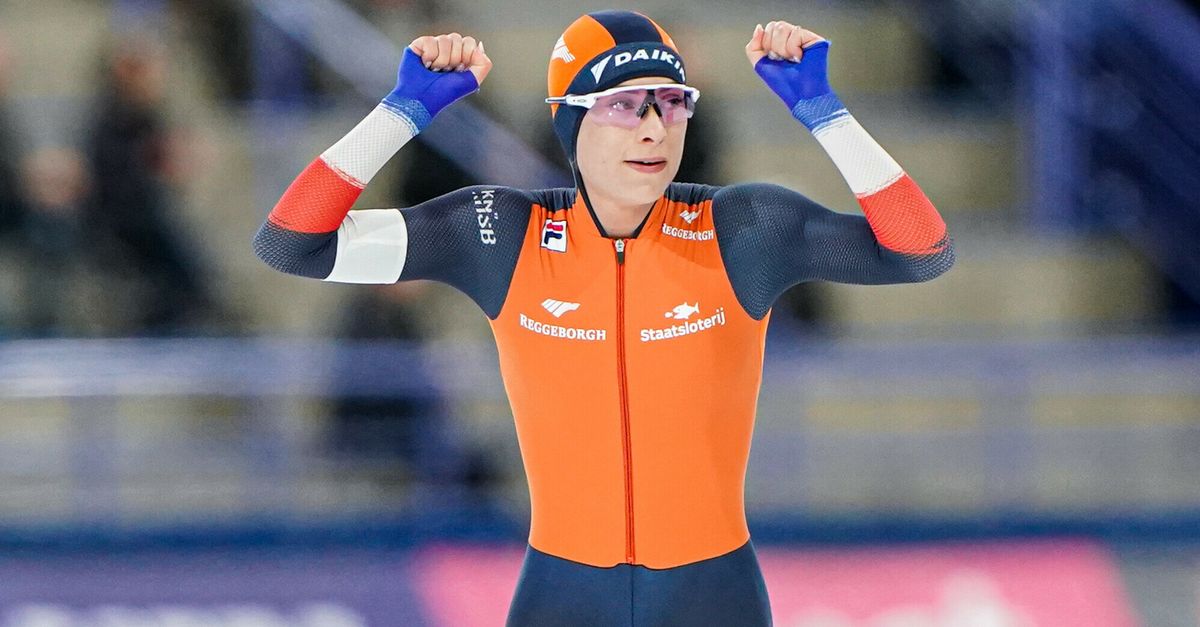 Femke Kok pakt wereldbekergoud op de 500 meter - Omrop Fryslân