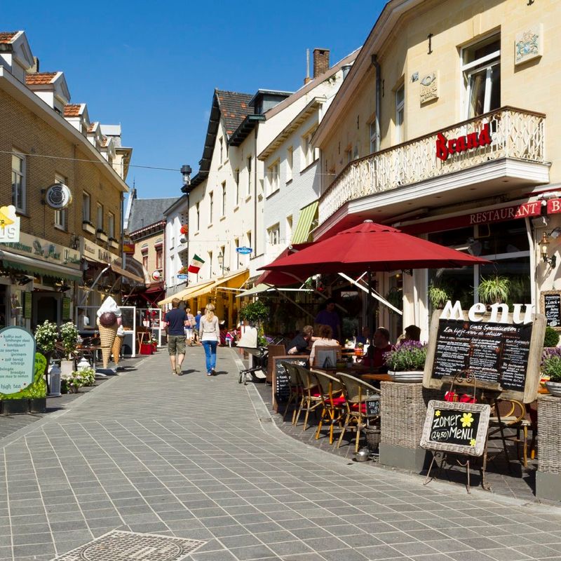 Strenger handhaven centrum Valkenburg - L1 Nieuws