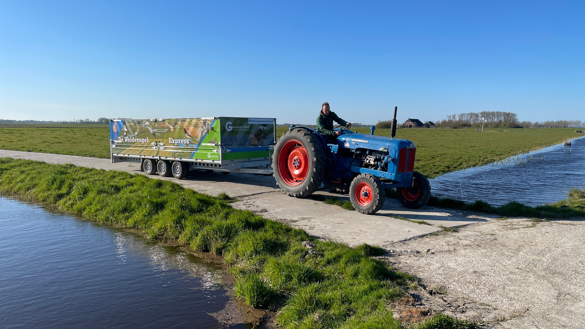 Met de Weidevogel Express over het land: 'Laten zien wat boeren goed ...