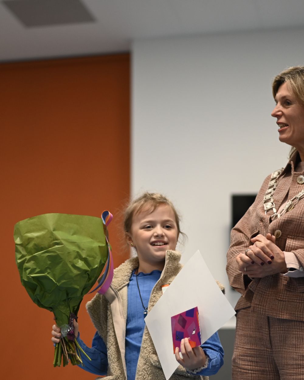Van oliebollen bakken tot judoles geven: 3 jonge Zeistenaren krijgen ...