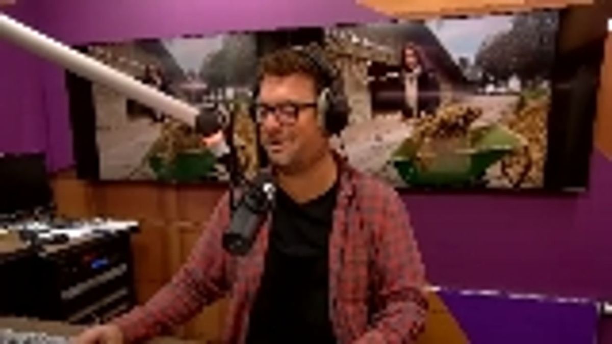 Vera en Jolanda live bij presentator Frank van Dijk - Omroep Gelderland