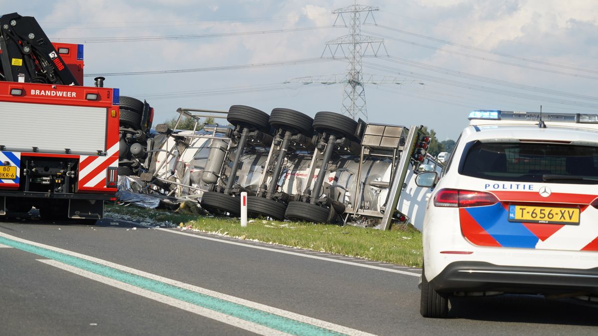 Motorrijder overleden bij ernstig ongeval N391 bij Emmen - RTV Drenthe