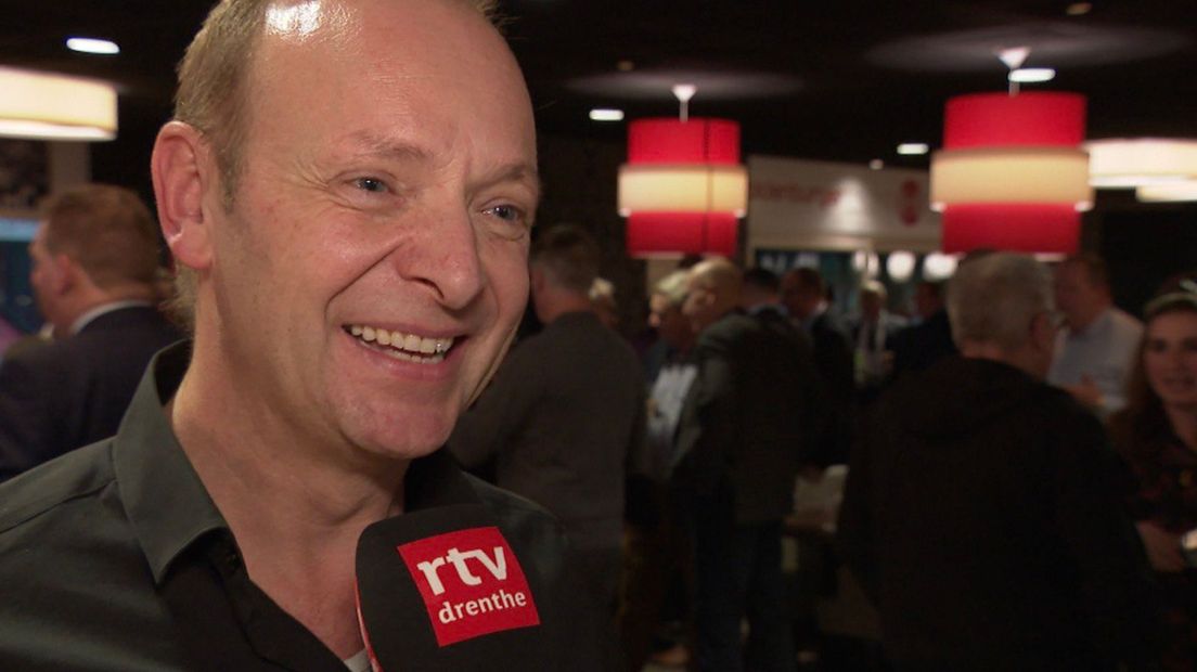 Peter van Dijk over stadionplannen FC Emmen: Ik doe het alleen omdat ik ...