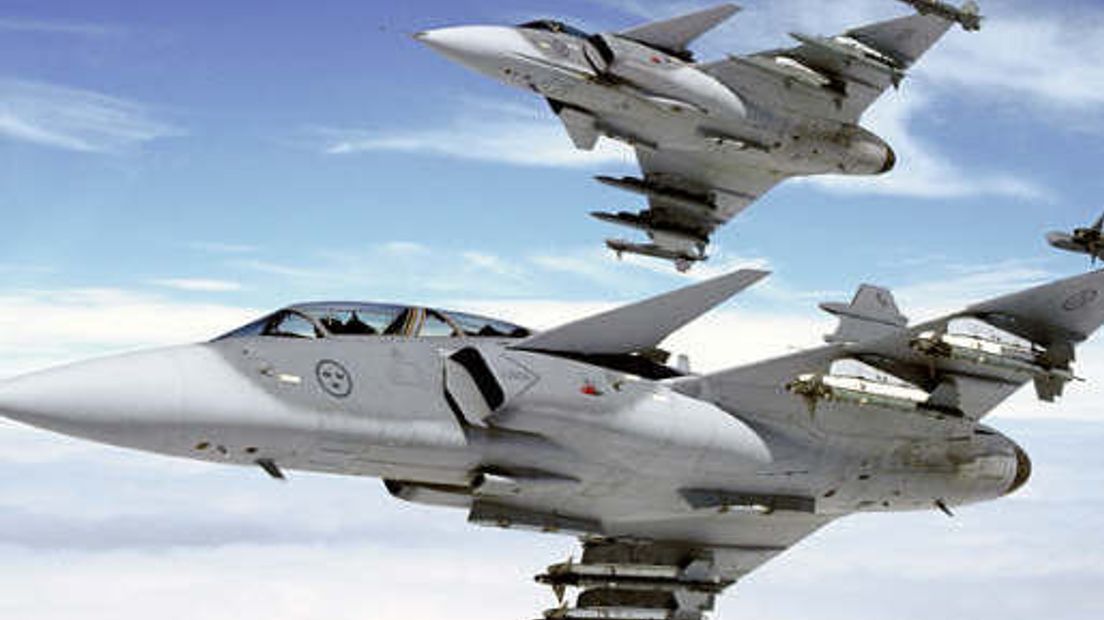 Kan een piloot de witte streep zien die hij in de lucht achterlaat ...