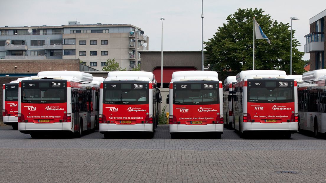 HTM mag bussen blijven rijden in Den Haag - Omroep West
