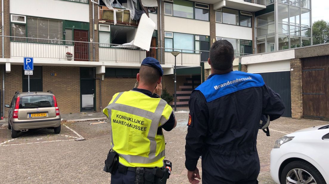 Dode explosie in flatwoning Vlaardingen was militair - Rijnmond Dode explosie in flatwoning Vlaardingen was militair - Rijnmond