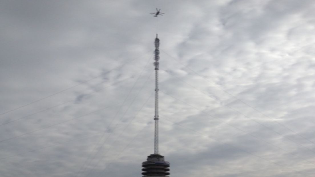 Hoogste punt zendmast bereikt - RTV Drenthe