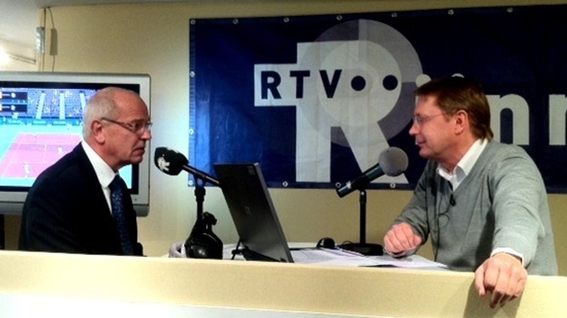Gerrit Zalm in gesprek met RTV Rijnmond in Ahoy - Rijnmond