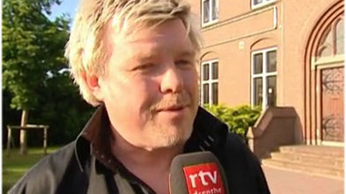 René Karst presenteert nieuw album 'Hellup' - RTV Drenthe