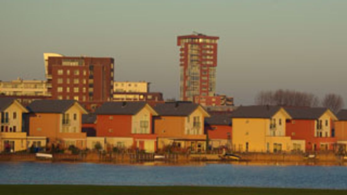 Hoorzitting over bouwplannen tot 2040 - Rijnmond Hoorzitting over bouwplannen tot 2040 - Rijnmond