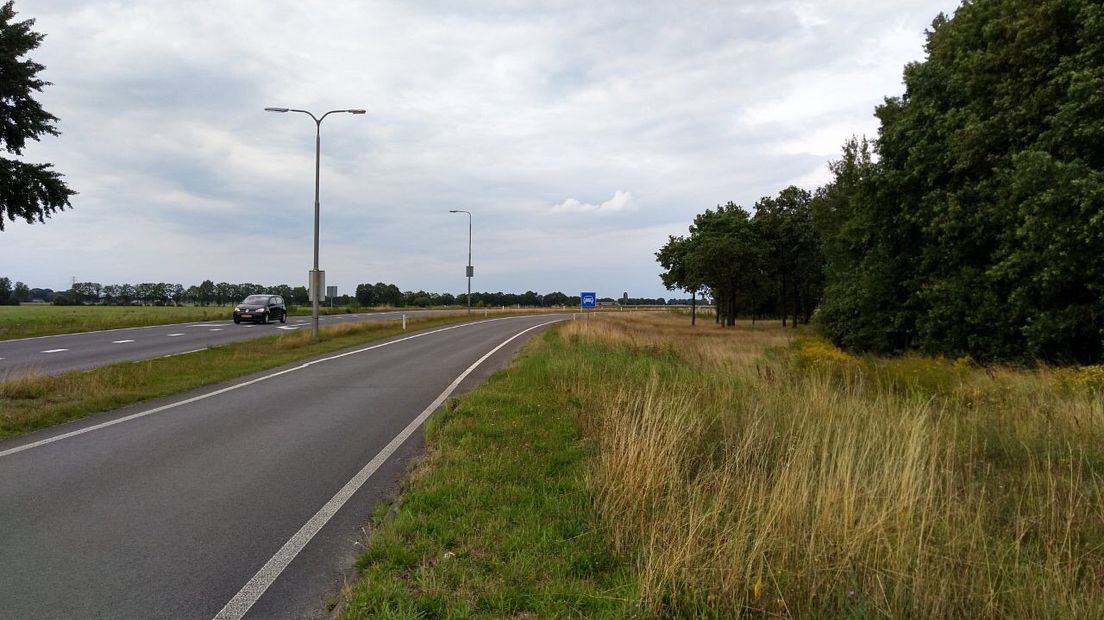 Hectometerbordje gepikt van oprit N34 bij Coevorden [video] - RTV Drenthe