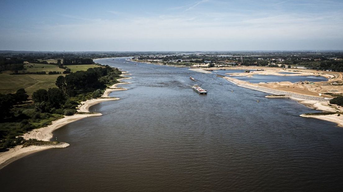 Water in Rijn op laagste punt, maar eigenlijk mogen we daar niet naar ...