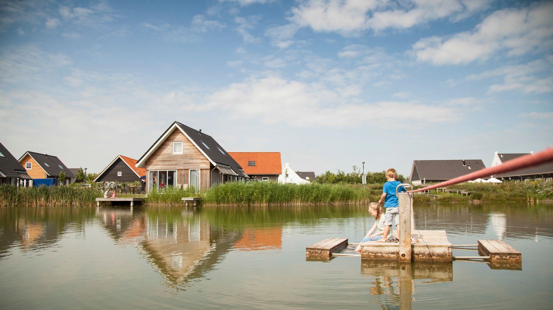 Roompot neemt Landal over en wordt Europese recreatiereus - Omroep Zeeland