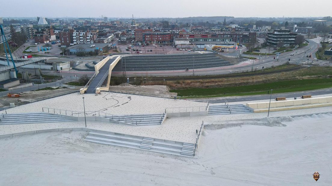 Nieuwe strand van Delfzijl gaat dit weekend open (update) - RTV Noord