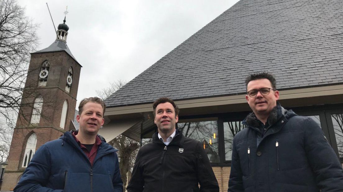 Brink Ruinen bruist met nieuwe huurders in gemeentehuis - RTV Drenthe