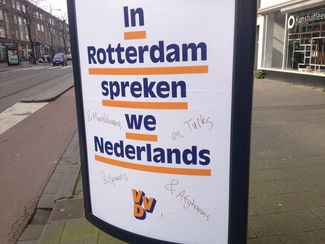 "In Rotterdam spreken we ...... Rotterdams" - Rijnmond