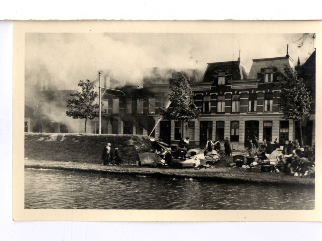 'Nieuwe' foto's van Rotterdam na bombardement - Rijnmond