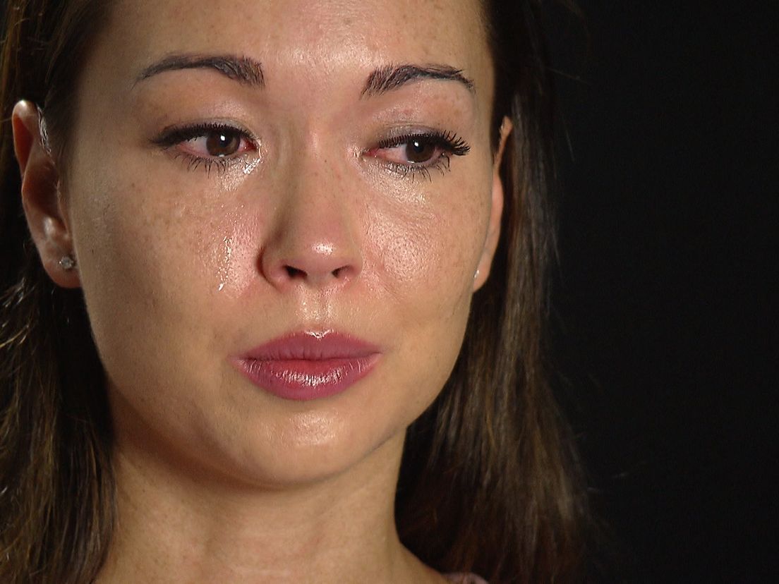 DJ April Grey gestoken door donkere man met pokdalig gezicht Rotterdam ...